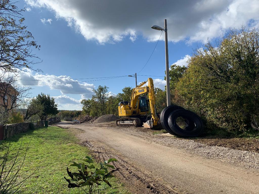 U vodoopskrbni sustav Vodovoda Labin uključuje se jedanaest manjih naselja i stotinjak stanovnika