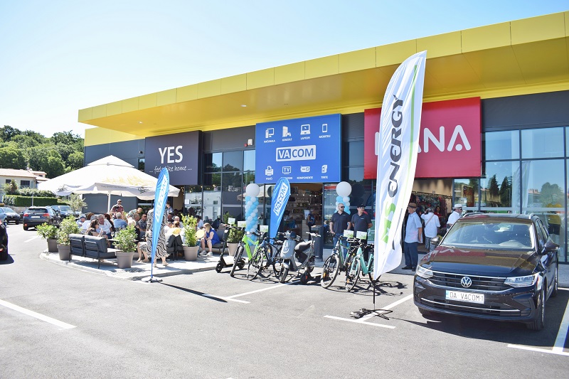 Vacom otvorio poslovnicu u Labinu uz računala, mobitele i kućanske ...